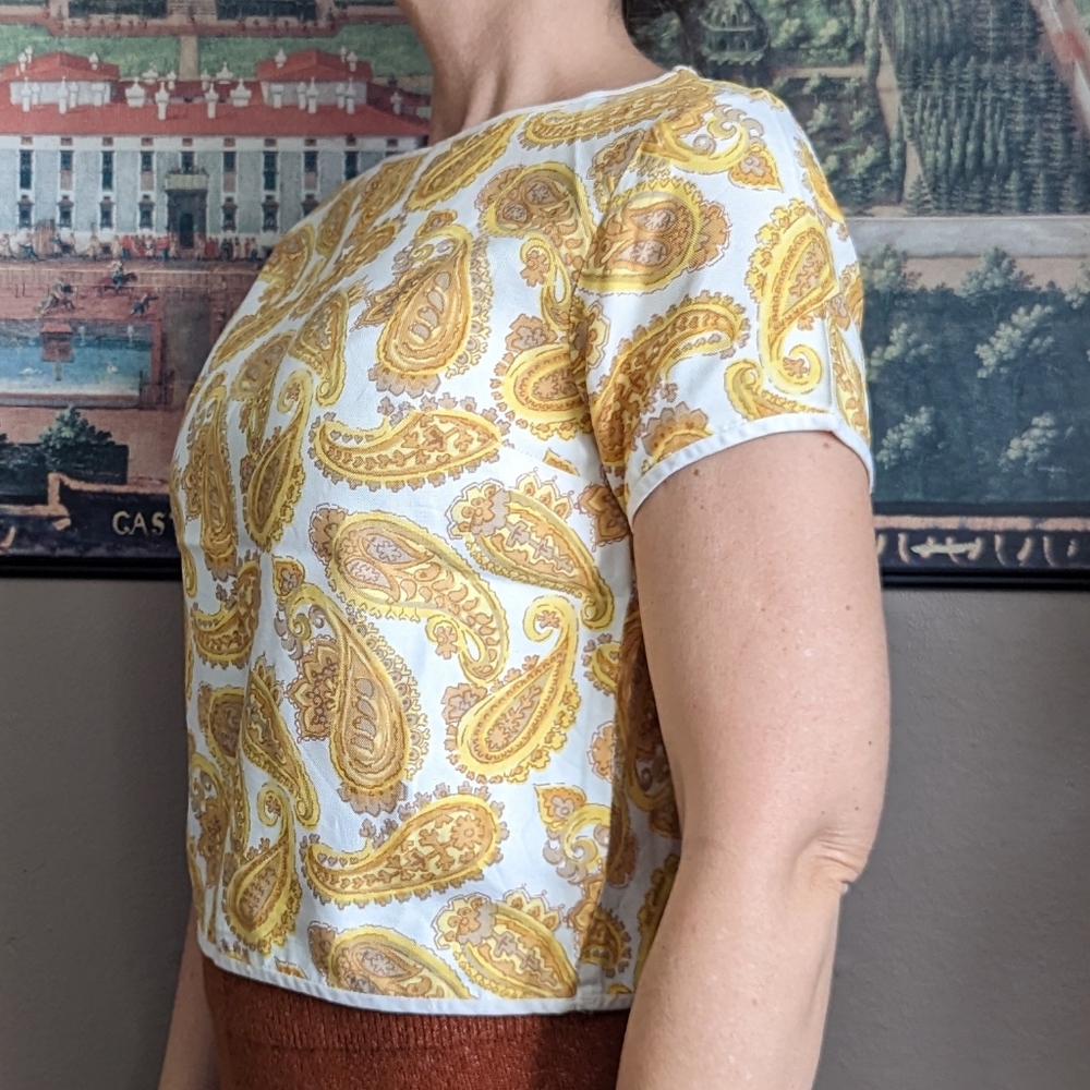Vintage 1960's Bobbie Brooks Paisley Shell Tee S - Gem